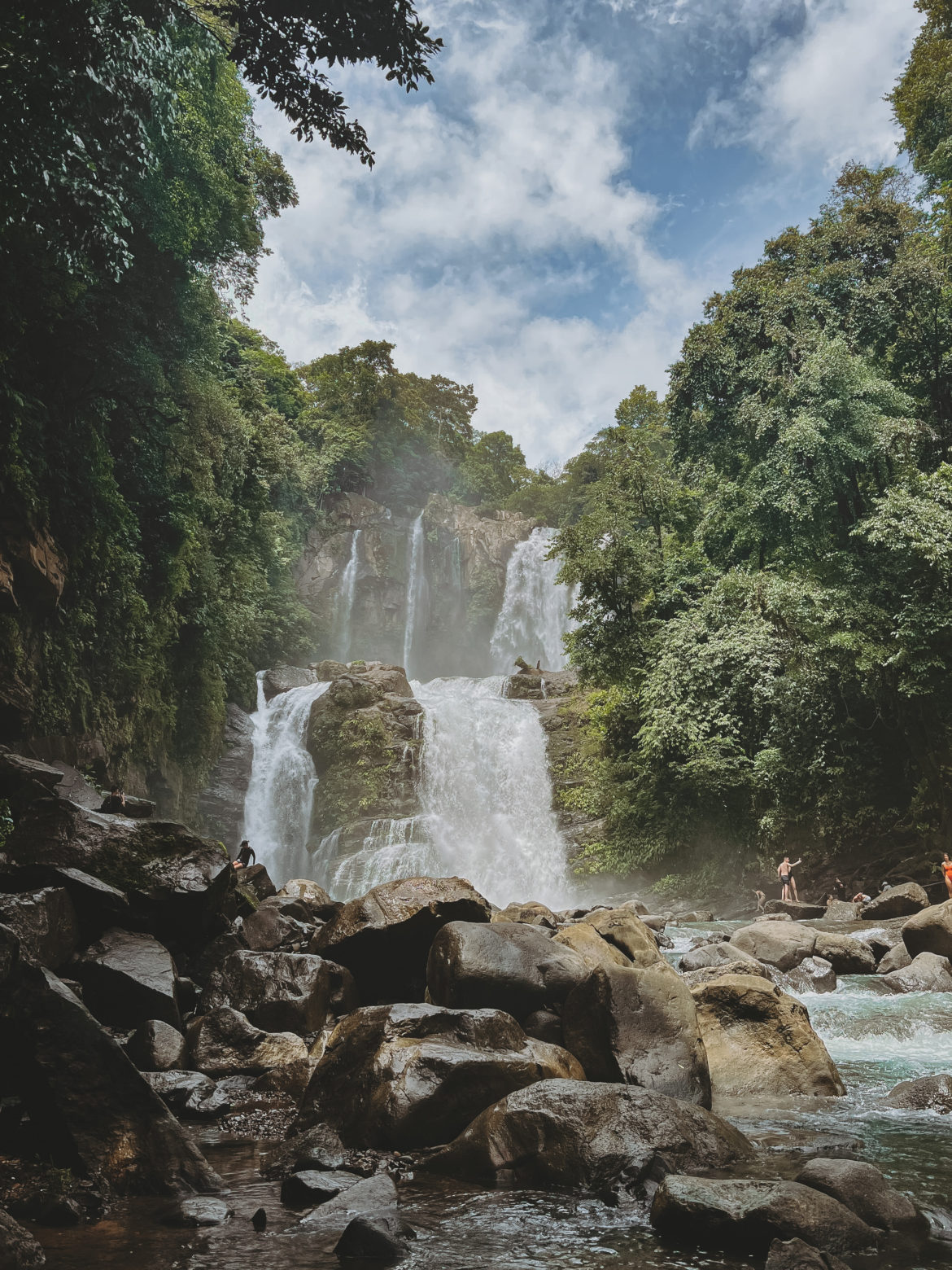 A Complete Guide To Visiting Nauyaca Waterfalls | Wylde Journeys